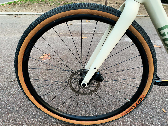 GUAVA SPOT RIVAL AXS - Biciocasion Barcelona